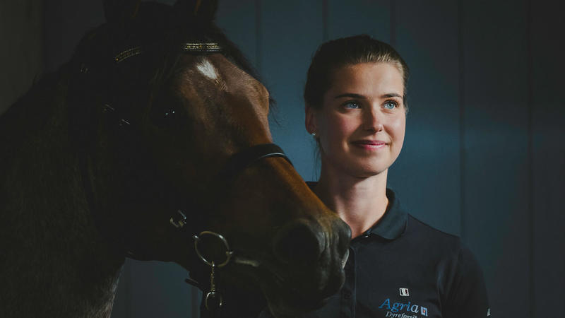 Mari mottok Talentstipend: - Drømmen er å bli verdensmester i Mounted ...